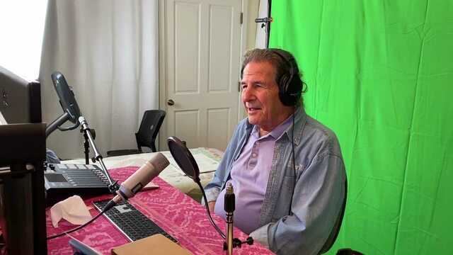 Gary Zukav | Official Publisher Page | Simon & Schuster